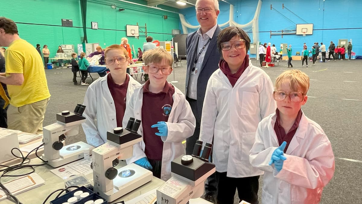 Kids celebrate Science Week in Aberystwyth | cambrian-news.co.uk