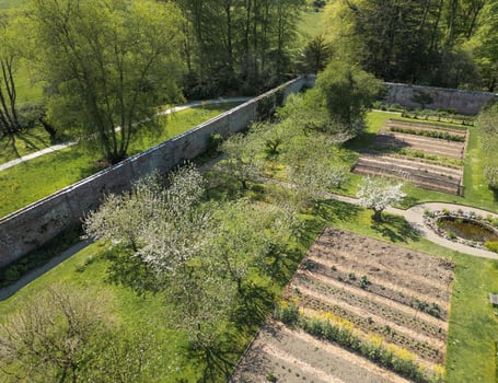 Llanerchaeron gardener helps compile national register of Welsh apples ...
