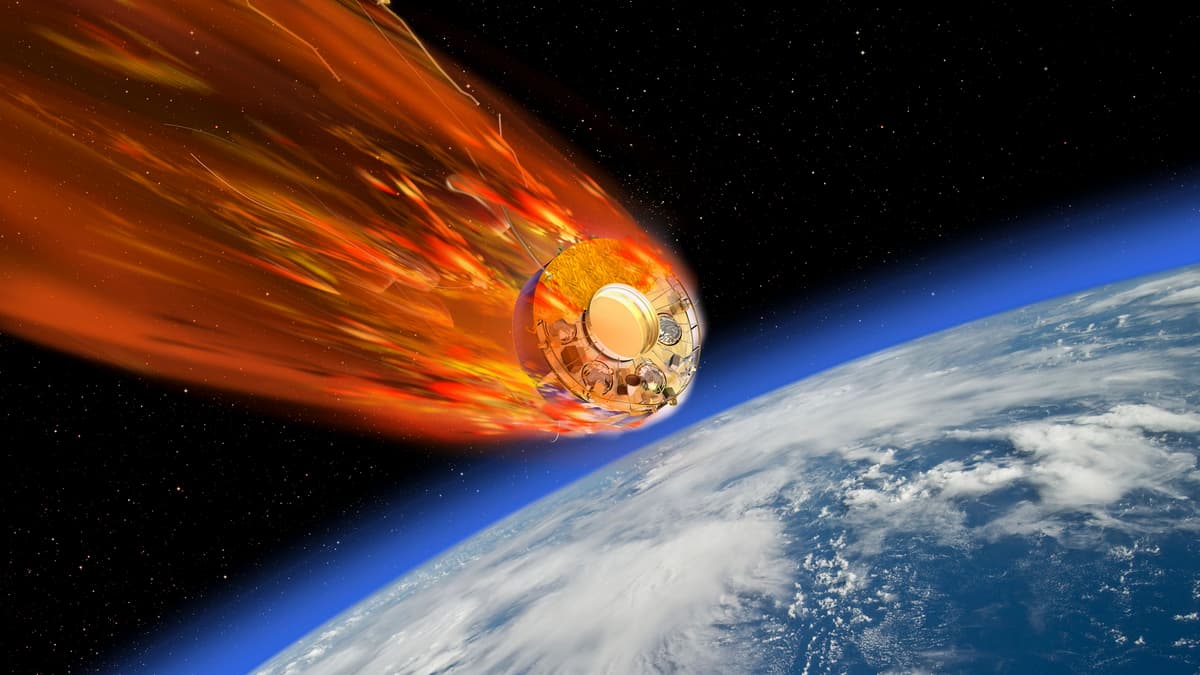 Soviet-era spacecraft Cosmos 482 may crash land across Wales ...