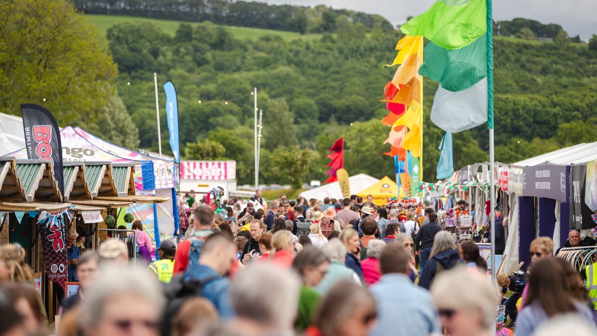 Pum diwrnod i fynd tan Eisteddfod yr Urdd Dur a Môr, Parc Margam a’r ...