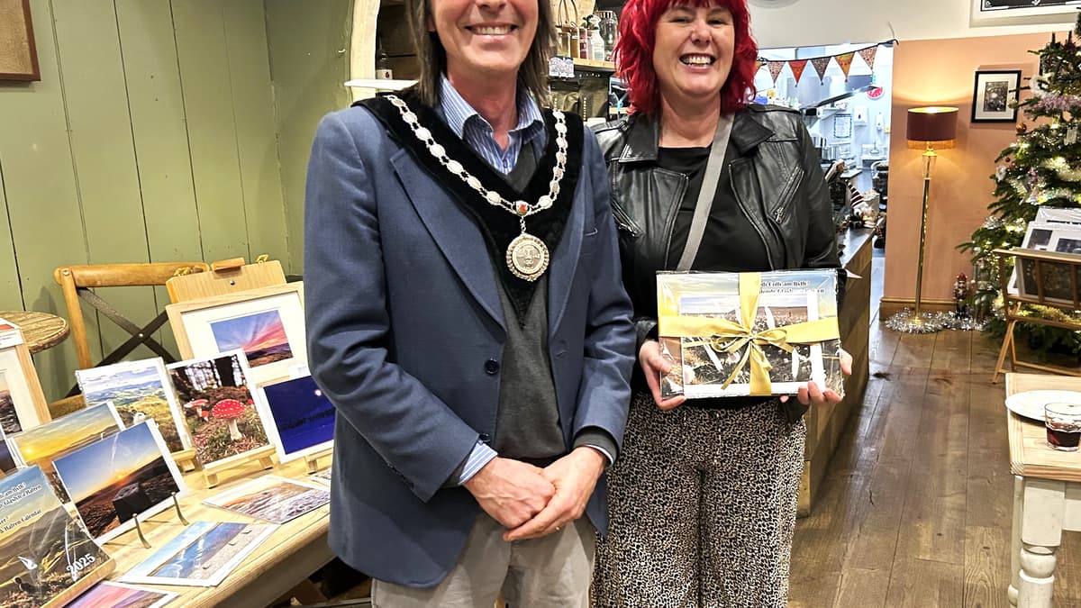 Machynlleth Town Council re-elects mayor for fourth term | cambrian ...