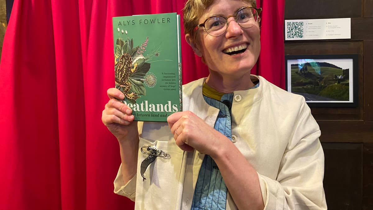 Peatlands: Machynlleth hosts launch for new Alys Fowler book | cambrian ...