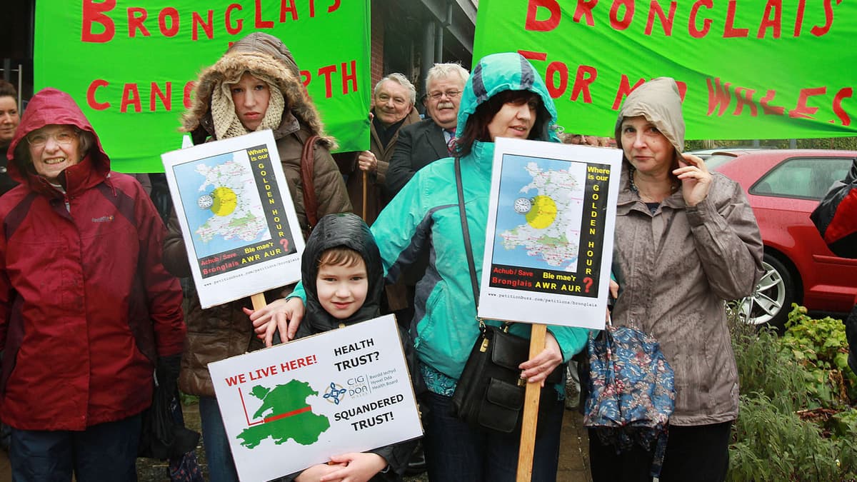 Councillors asked to back Bronglais campaign | cambrian-news.co.uk