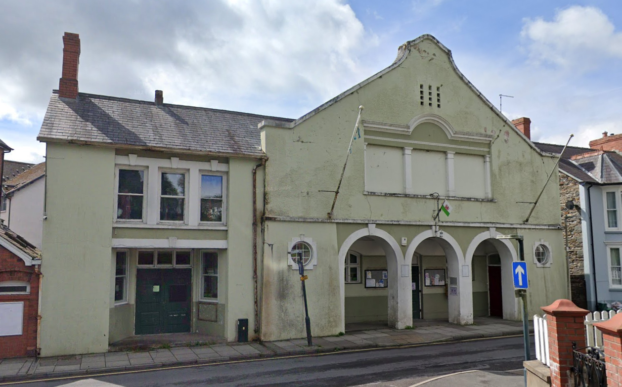 "Lifeline" community hall in Lampeter in urgent need of repairs ...