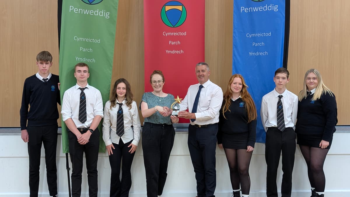 Penweddig's Jane is Top of the Class | cambrian-news.co.uk