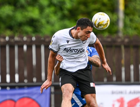 Bala Town and Penybont Draw in Goalless Thriller | cambrian-news.co.uk