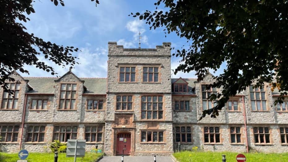 Bangor University plans Albert Gubay Business School | cambrian-news.co.uk