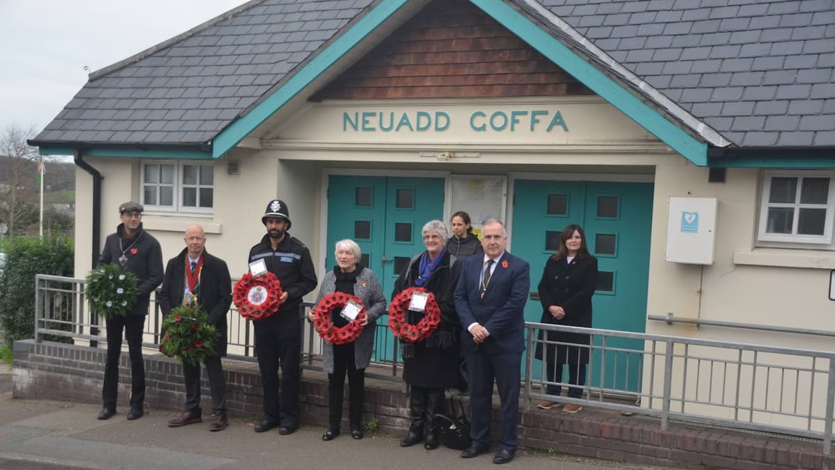 Penparcau invites community for afternoon of Remembrance | cambrian ...