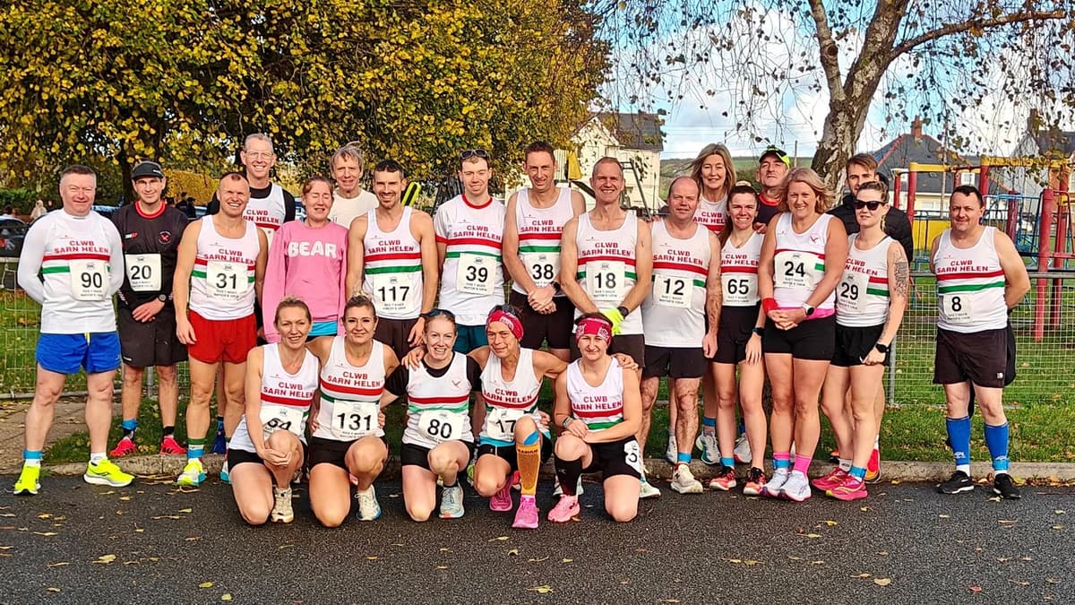 Sarn Helen Running Club shines at Cardigan 10K race | cambrian-news.co.uk