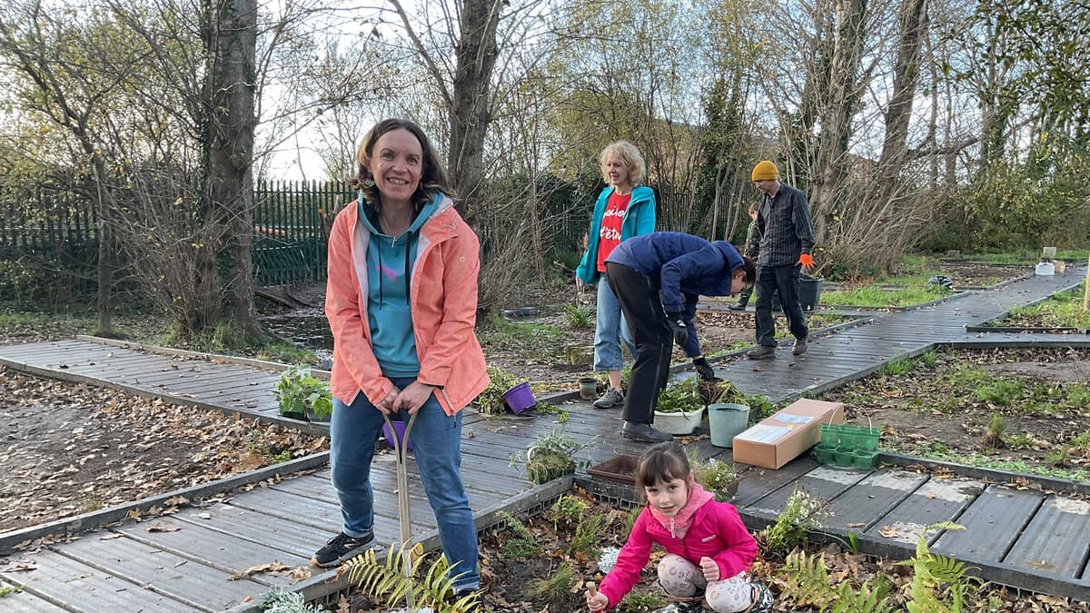 Aberystwyth's Plascrug School wins national PTA award | cambrian-news.co.uk