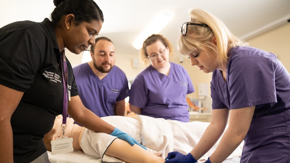 Network helping to shape nursing education in mid Wales | cambrian-news.co.uk