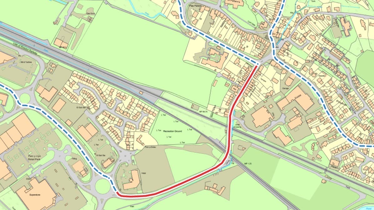 Road closure causing severe delays in Aberystwyth | cambrian-news.co.uk