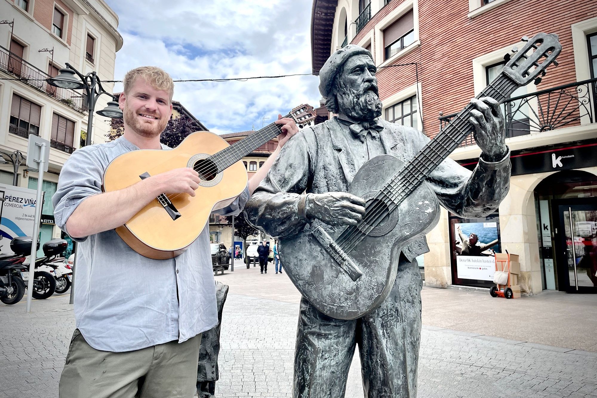 Welsh singer Gwilym Bowen Rhys explores Basque culture in new S4C ...