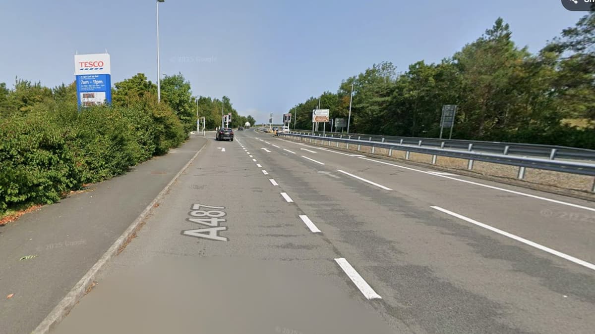 Motorcyclist dies following A487 collision | cambrian-news.co.uk