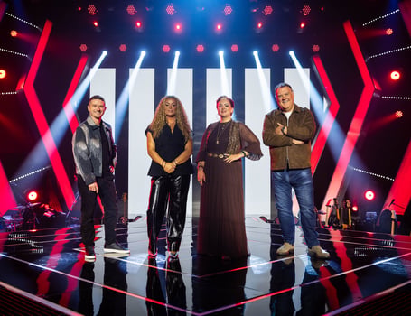 S4C yn rhyddhau delweddau ail gyfres Y Llais i nodi Dydd Miwsig Cymru ...