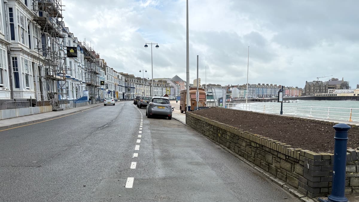 Plenty of empty parking spaces as meters go live | cambrian-news.co.uk